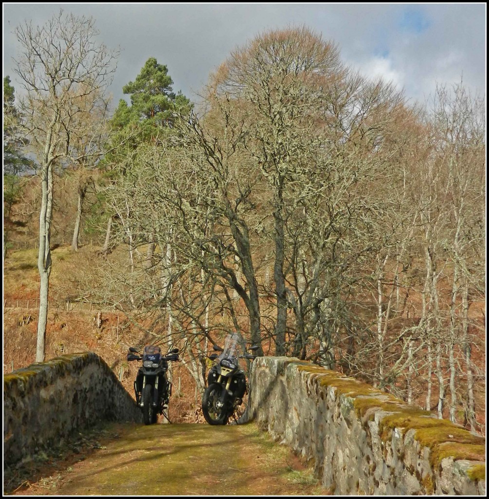 200322 Strathdon Bridge - CB500X Photos Gallery