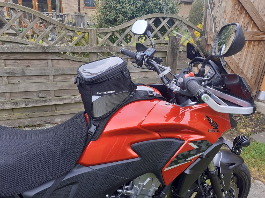 Tank bags - page 1 - Modifications, Accessories, and Appearance - Honda ...