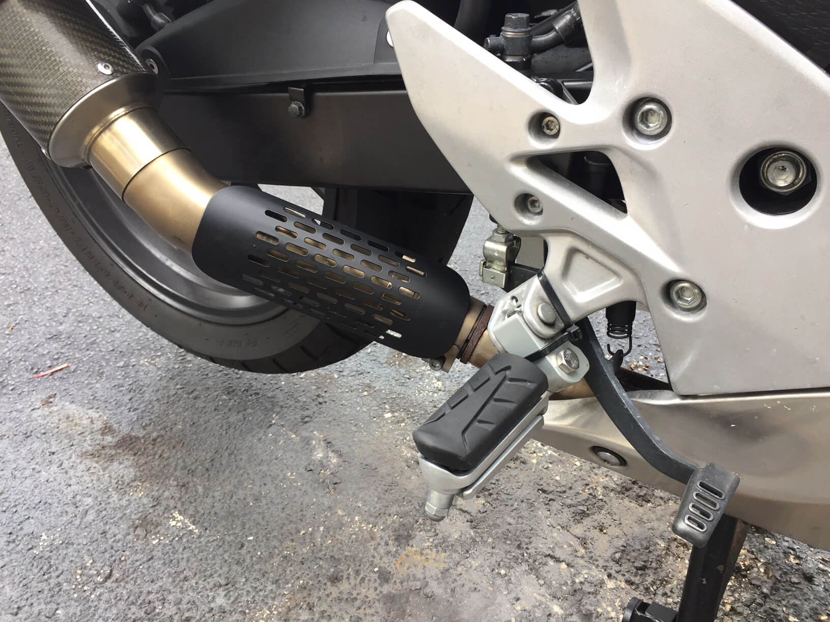 Exhaust deflector & heel guard - Modifications, Accessories, and ...