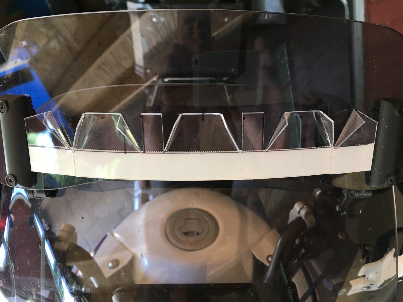 Windshield and vortex generator - page 1 - Modifications, Accessories ...