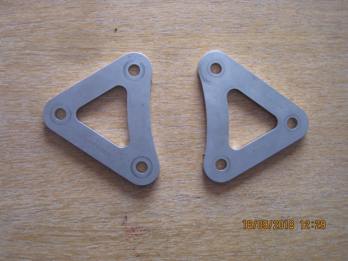 Footpeg lowering kit , 1" bar risers, rear lowering kit for sale ...
